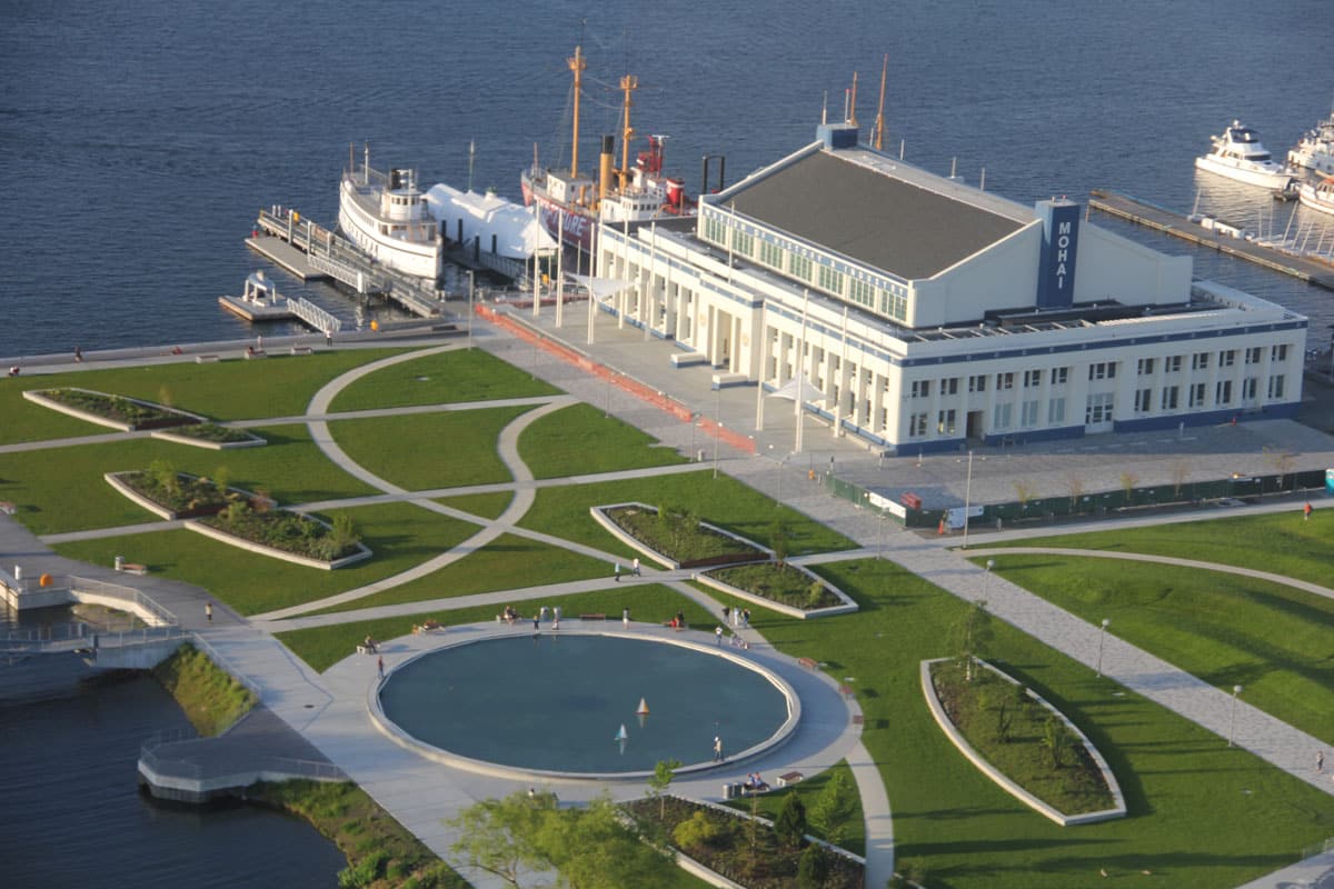 An Afternoon in South Lake Union, Seattle - Maritime Washington